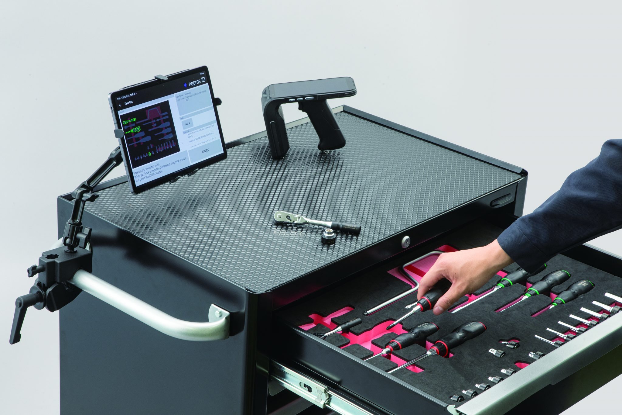 nepros ID | Next-generation Trackable Tools